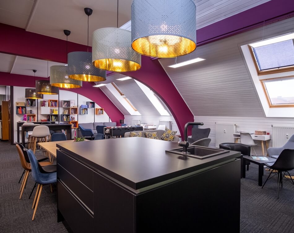 Academia Institute of Technology | College of Applied Sciences